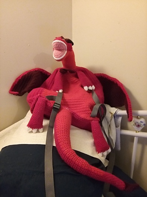 Ravelry: Red Dragon Backpack pattern by Christjan Bee