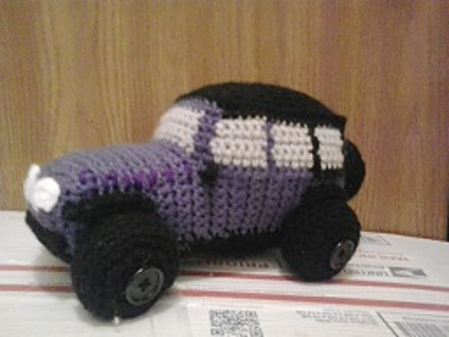 Ravelry: 4-Door Jeep pattern by Christjan Bee