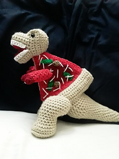 Ravelry: Pizzasaurus Rex pattern by Christjan Bee
