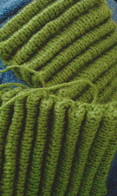 Ravelry: Rolling Pleats pattern by Simply Knitting