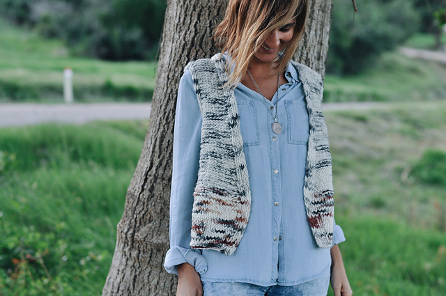 Ravelry: Paisano Vest pattern by Manos del Uruguay