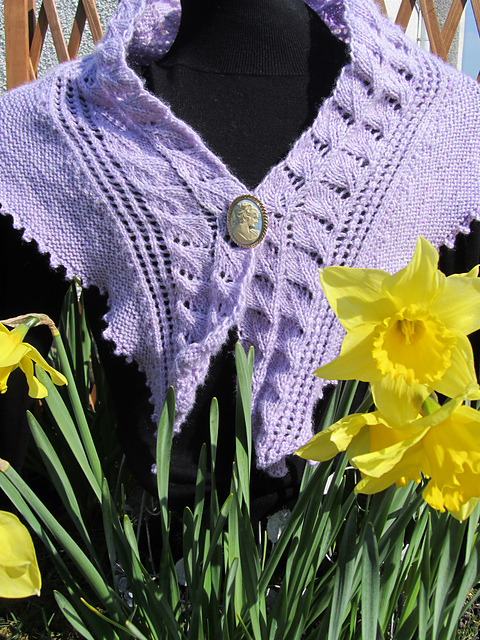 Ravelry: Evita Wrap pattern by Ceecees Stringer