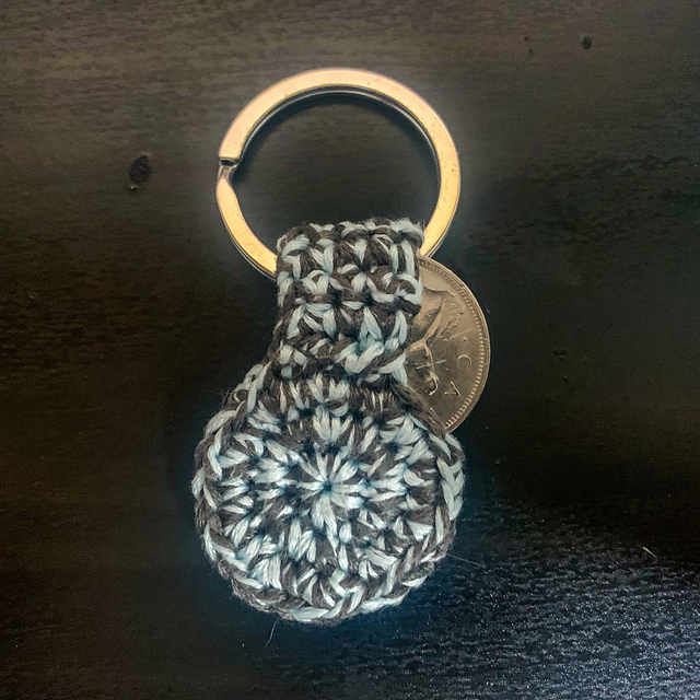 Ravelry: Circular Quarter Keeper pattern by Chap Leah