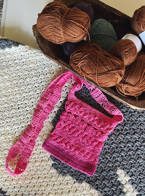 Ravelry: JUBILEE | Intricate Purse pattern by Charlotte Manvell
