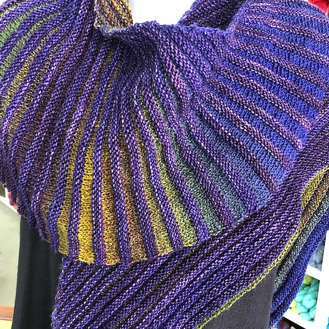 Ravelry: FANtastic Shawl pattern by Charles D. Gandy