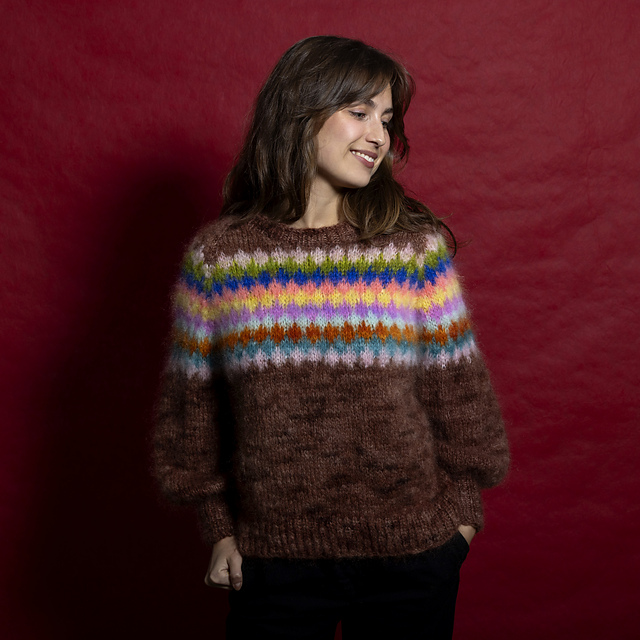 Ravelry: Chunky Marie Sweater pattern by Charlotte Spagner