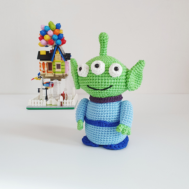 Ravelry: Baby Doll_Alien pattern by Cha veronica