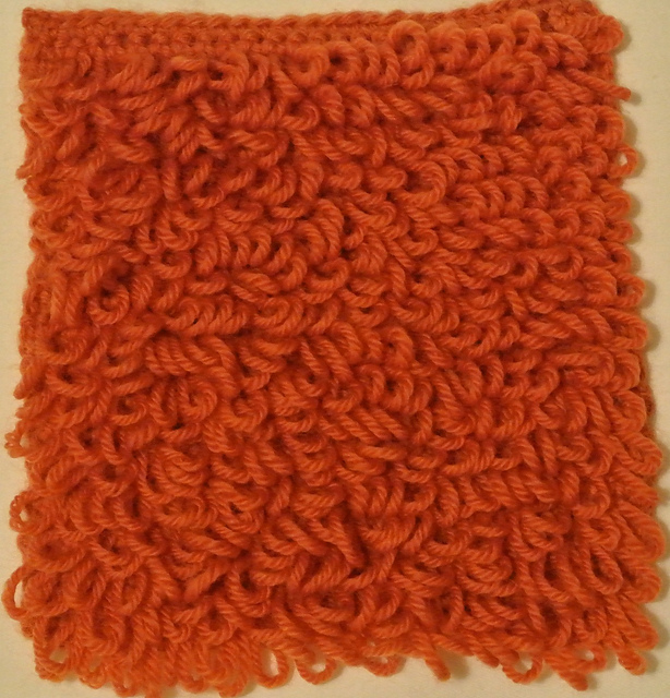 Ravelry: loopy pattern by Pauline Richards