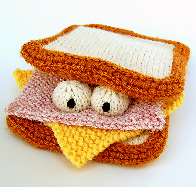 Ravelry: Sammich Amigurumi Sandwich Toy pattern by cheezombie