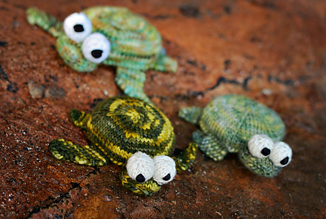 Ravelry: Duuuude the Sea Turtle pattern by cheezombie