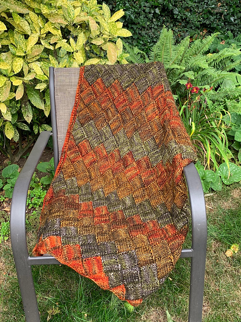 Ravelry: Cuddle Up pattern by Cheri Clark