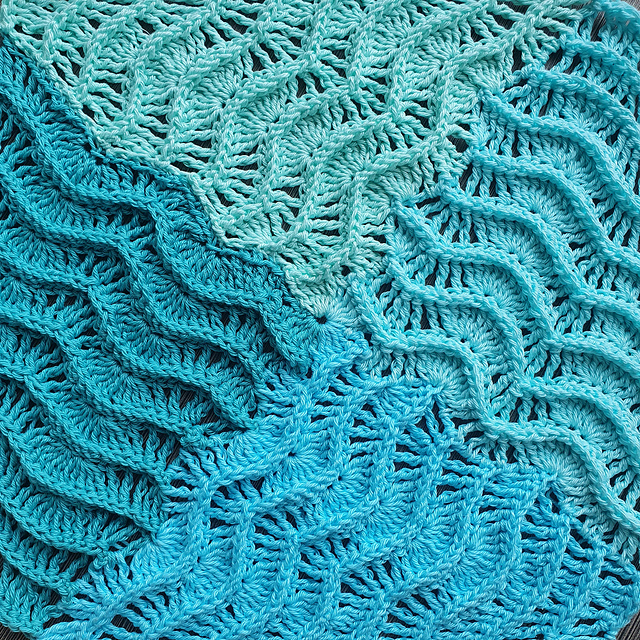 Ravelry: Wave After Wave Square pattern by Elena May