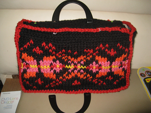 Ravelry: Fair Isle Carpet Bag pattern by Claire Garland