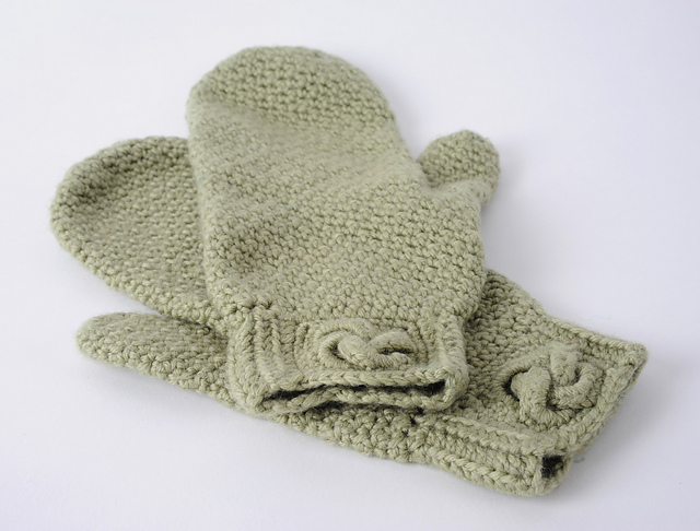 Ravelry: Celtic Mittens pattern by Shirley MacDonald