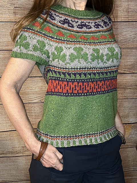 Ravelry: Trinitrio pattern by Cheryl Beckerich