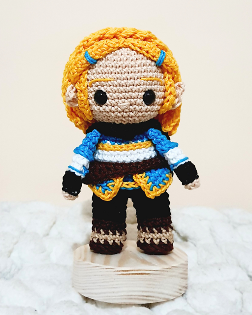 Ravelry: chibi princess zelda pattern by Maria Manika