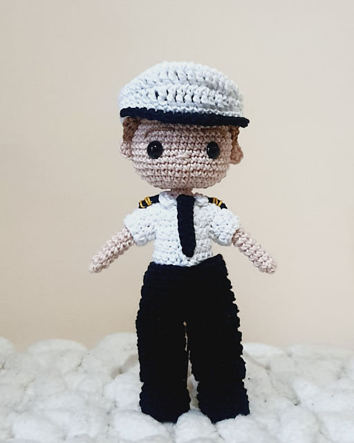 Ravelry: male pilot doll pattern by Maria Manika