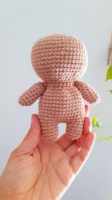 Ravelry: Cuerpo Base Amigurumi Chibi #2 pattern by Ana Clara Castro