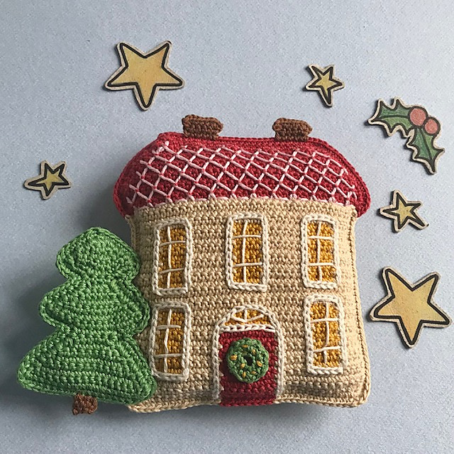 Ravelry: Christmas house pattern by Christel Krukkert