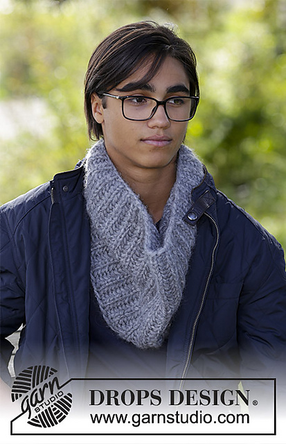 Ravelry: 185-22 Wrap Around pattern by DROPS design