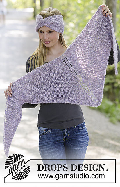 Ravelry: 192-57 a Sweet Moments Shawl pattern by DROPS design