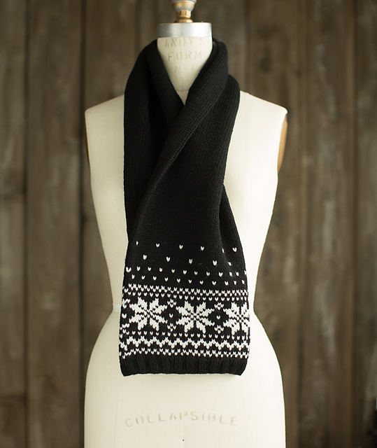 Ravelry: Snowflake Muffler pattern by Churchmouse Yarns and Teas