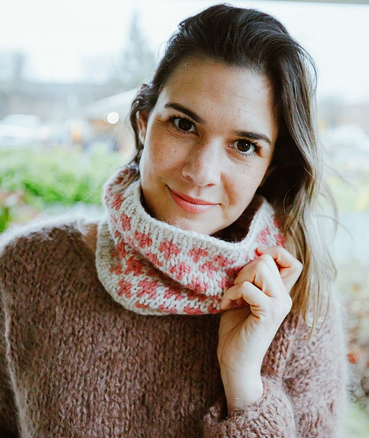 Ravelry: Three/One Colorwork Cowl pattern by Churchmouse Yarns and Teas