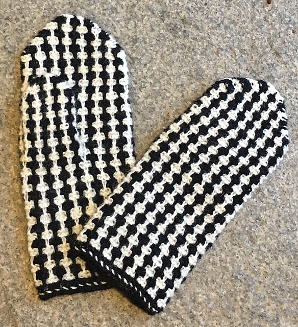 Ravelry: Vanten Pia pattern by carina jonsson