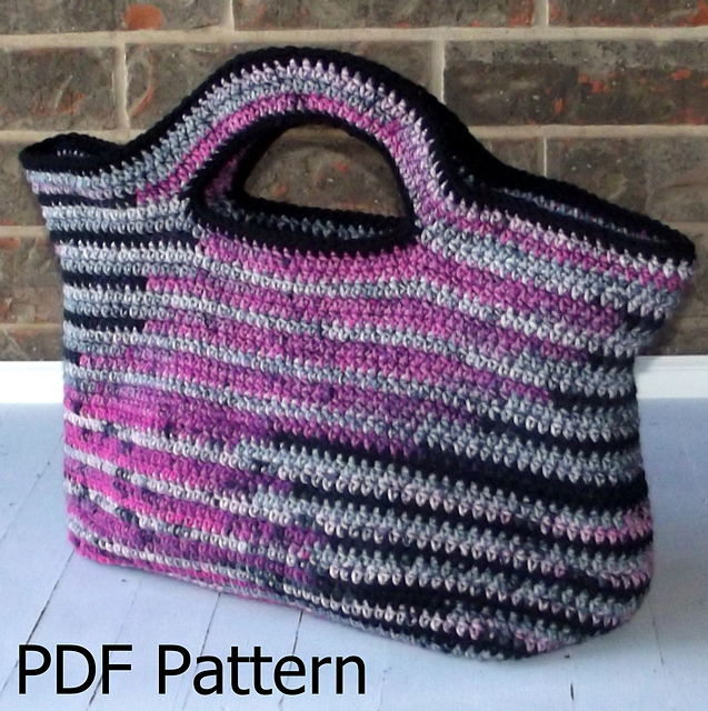 Ravelry: I Love This Tote pattern by Crystal Lowder