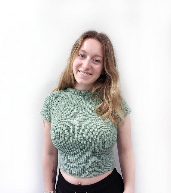 Ravelry: Rizzo Tee pattern by Claire Jackson (Perfectly Knotted)