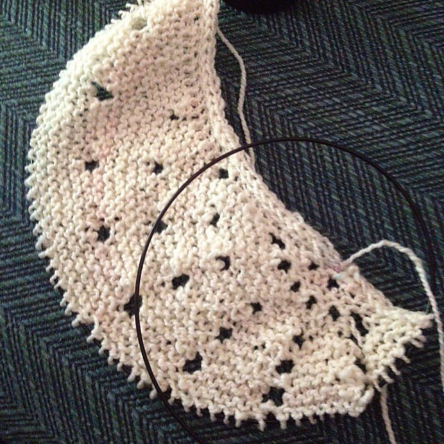 Ravelry: clariknit's Dotted Rays for Summer Days