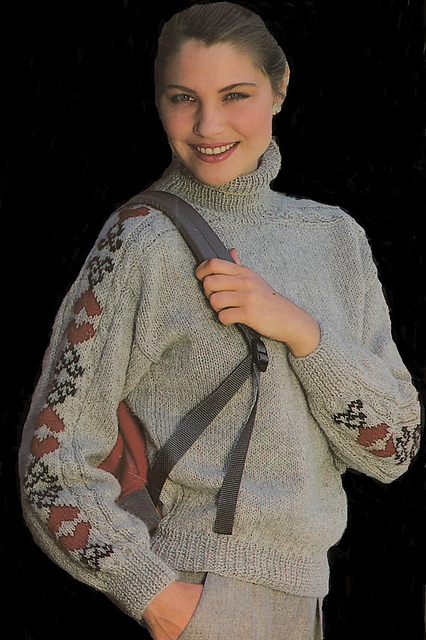 Ravelry: Sweetheart Sweater pattern by Simplicity Pattern Company