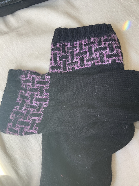 Ravelry: Stranded Basketweave Chart pattern by Gretchen Fancher