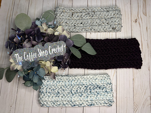 Ravelry: Lungo Ear Warmer pattern by Alicia Blake