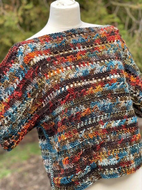 Ravelry: Top Florence pattern by Martina Supova