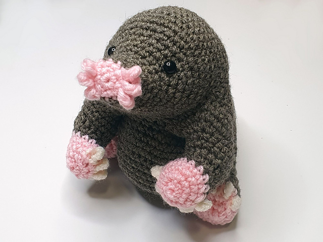 Ravelry: Mole pattern by Kylie Slee
