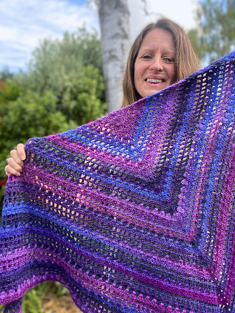 Ravelry: Granny Mesh Shawl pattern by Concrete Gems