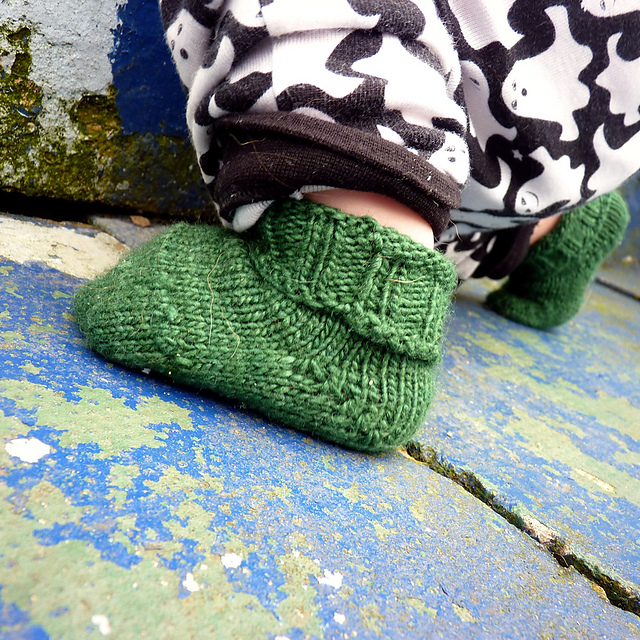Ravelry: Tiny Treads Basic Toe-Up pattern by Joeli