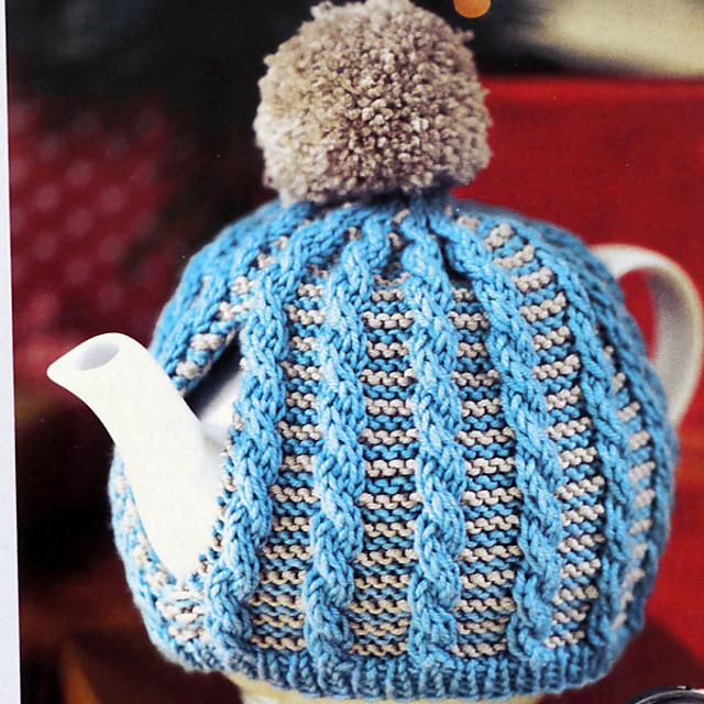 Ravelry: Cable Tea Cosy pattern by Kyoko Nakayoshi