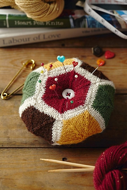 Ravelry: Jumbo Pin Cushion pattern by Kyoko Nakayoshi