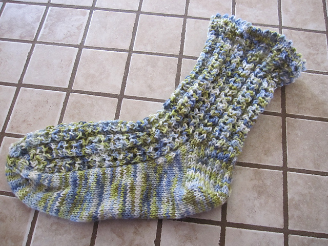 Ravelry: Spaghetti socks pattern by Kristi Spaulding