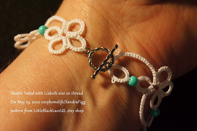 Ravelry: cozyhomelife's GARLAND BRACELET