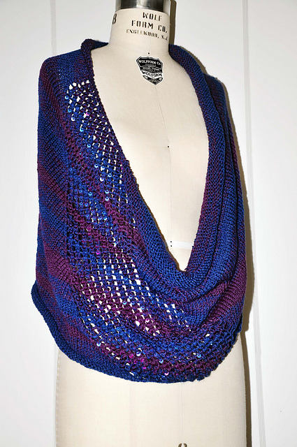 Ravelry: cpc's Jeweled Cowel