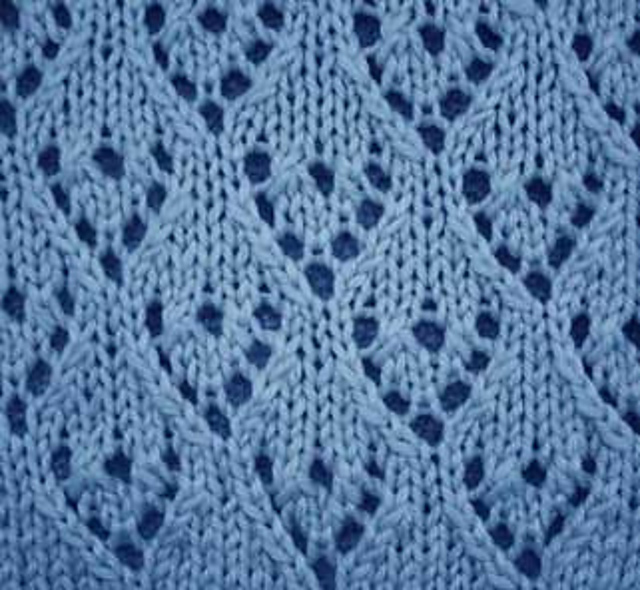 Ravelry: Lacy Heart Curtain pattern by craftcookie