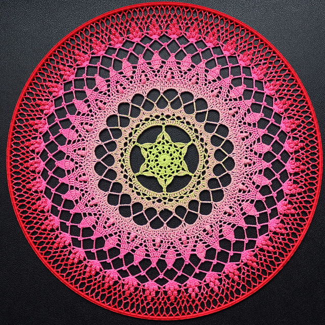 Ravelry: Mandala 'Love-in-a-Mist' pattern by Aleksandra Pavlova