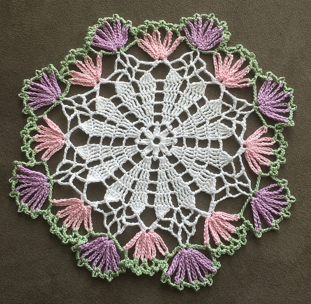 Ravelry: Flower Chain pattern by American Thread Company