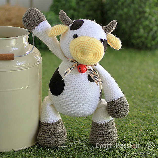 Ravelry: MooMoo Cow Amigurumi pattern by Joanne Loh