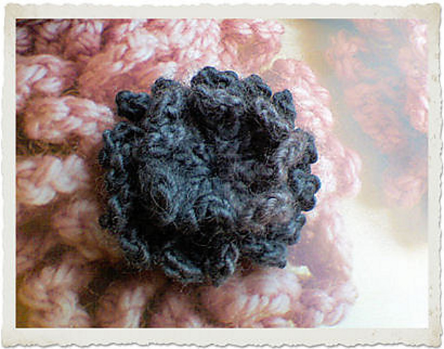 Ravelry: Loop Flower pattern by Lesley Stanfield