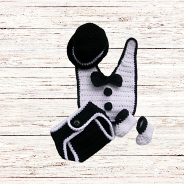 Ravelry: black and white tux, #32 pattern by DWC