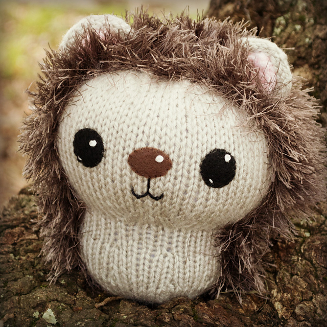 Ravelry: Knit Hedgehog, 8 inch pattern by Lisa Eberhart